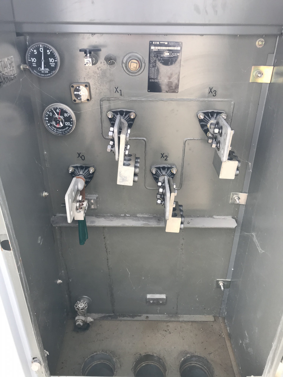 Eaton Cooper Power Series 300KVA Transformer