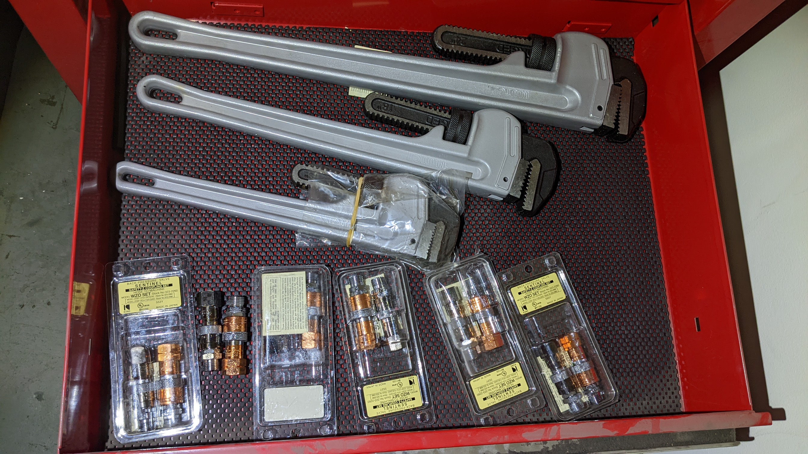 PROTO TOOL BOX AND CONTENTS