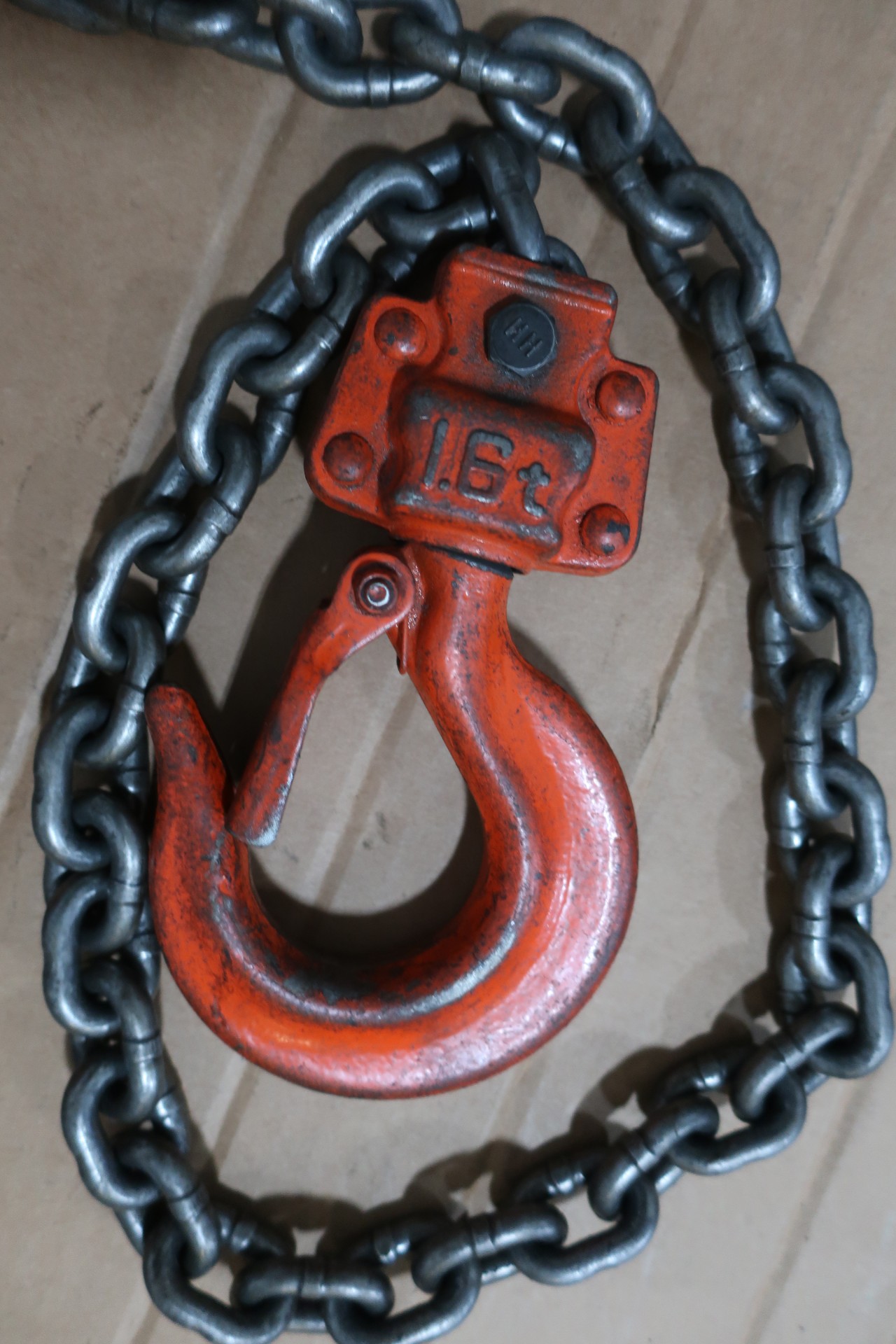 2 PALLETS OF ASSORTED HOISTING AND RIGGING