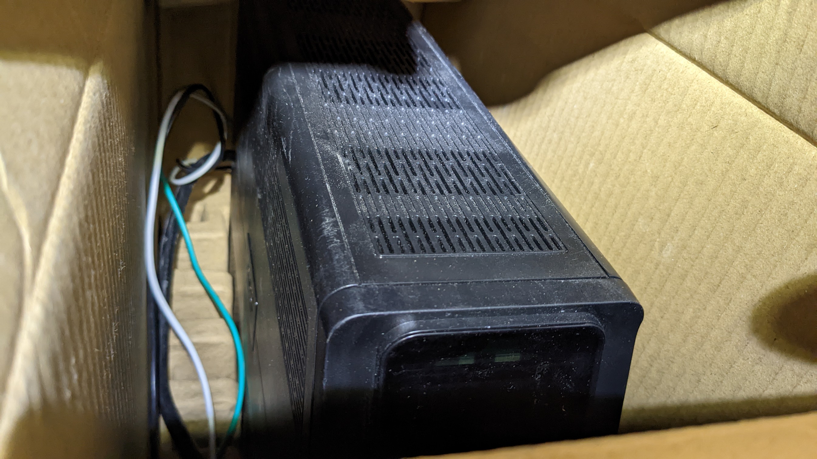 CABINET WITH CONTENTS