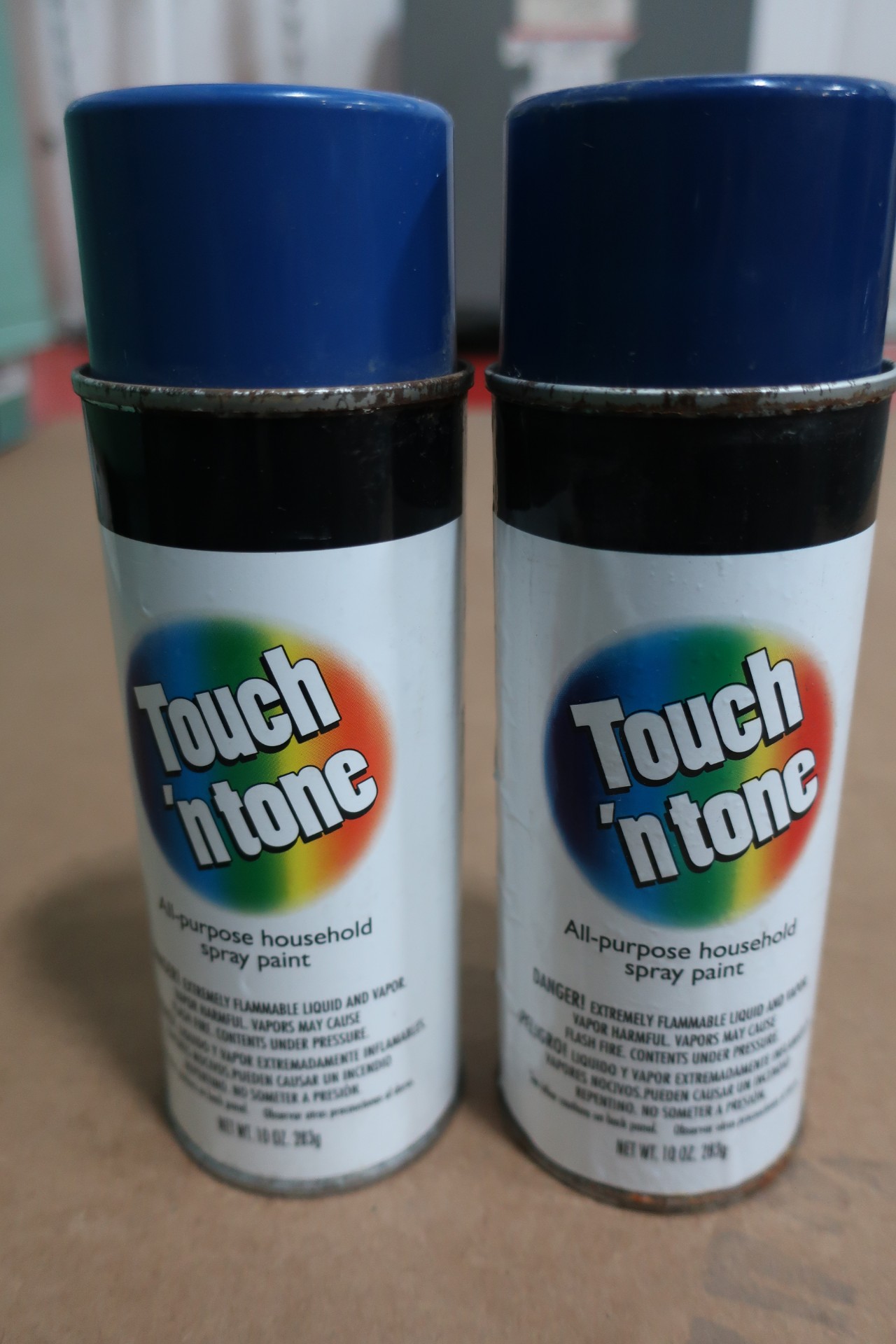 2 PALLETS OF ASSORTED LUBRICANTS AND SPRAY PAINT