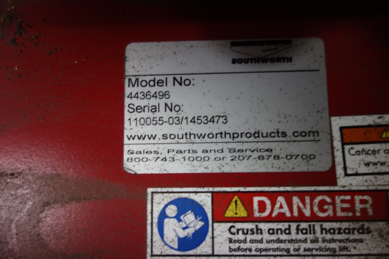 LOT OF 8 ASSORTED SOUTHWORTH PALLET POSTIONER TABLES WITH ECONO LIFT