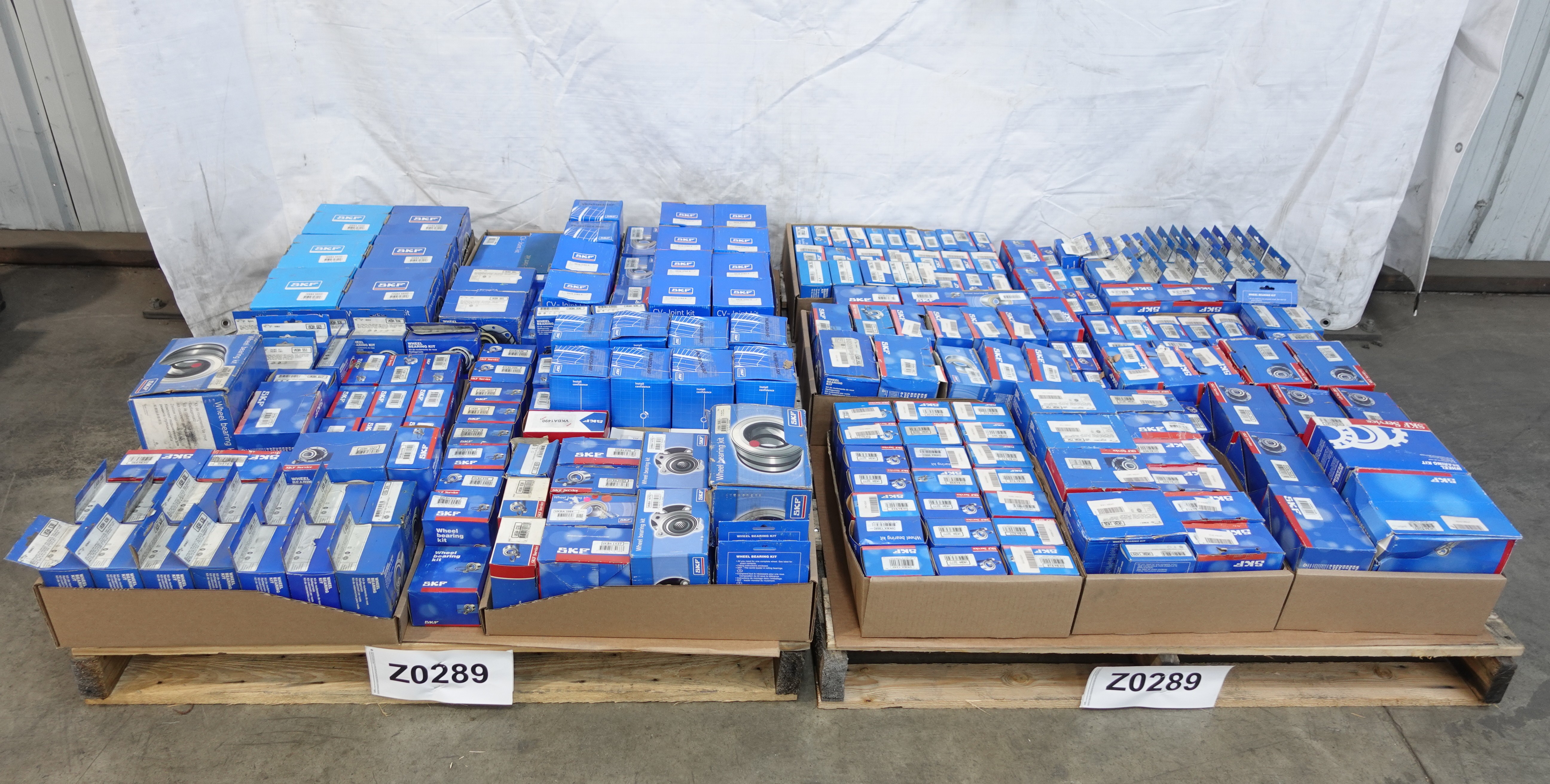 2 PALLETS OF ASSORTED SKF WHEEL BEARING KITS For Sale | Aucto