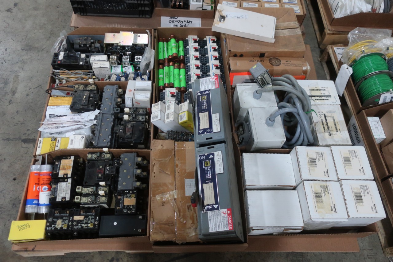 4 PALLETS OF ASSORTED ELECTRICAL COMPONENTS AND HARDWARE