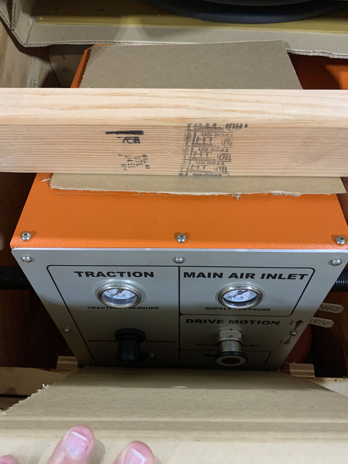 2011 AEROGO 20T TRANSPORTER SYSTEM