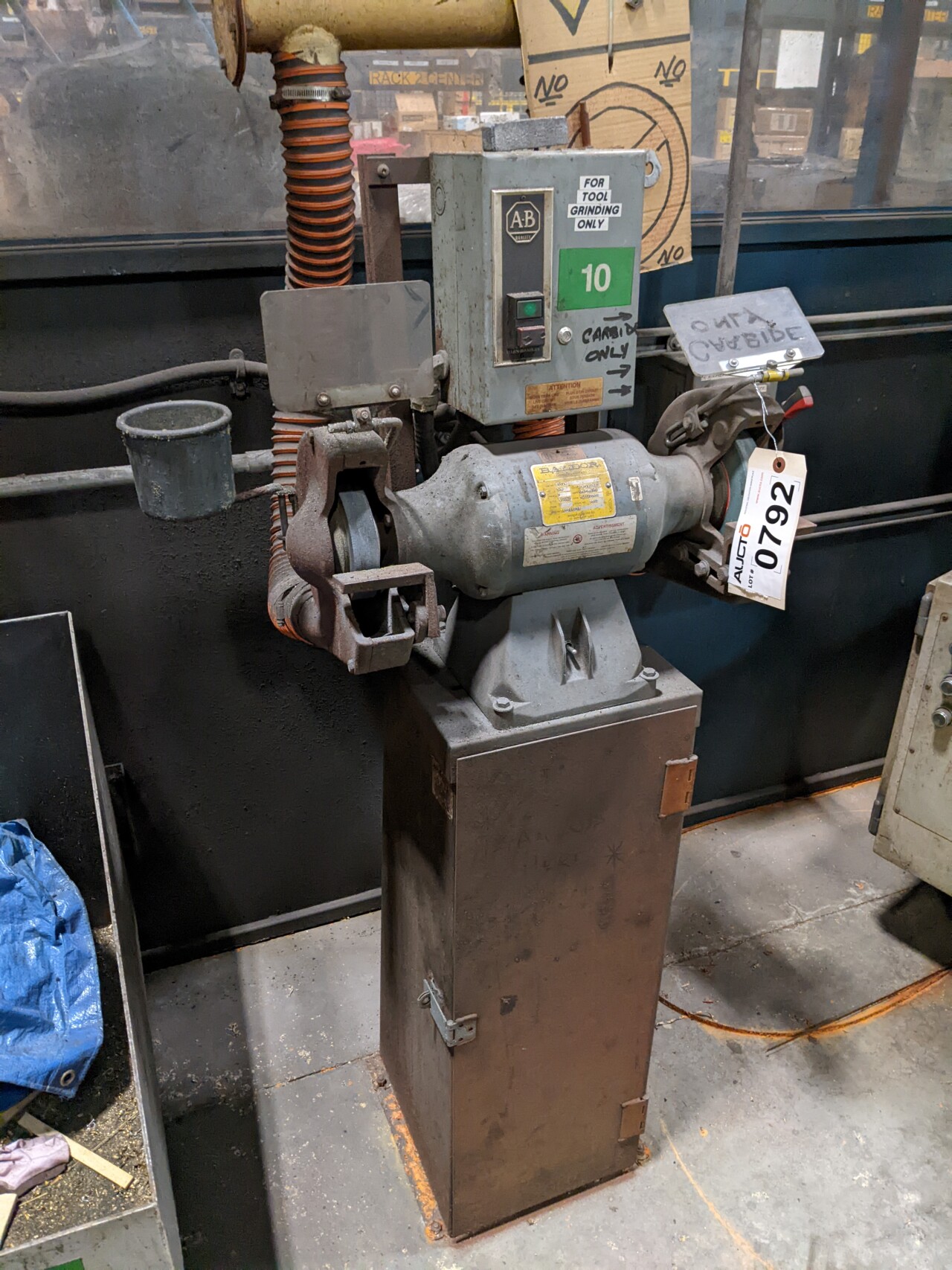 BALDOR 8102W 6" x 3/4-HP DOUBLE END BENCH GRINDER WITH STAND