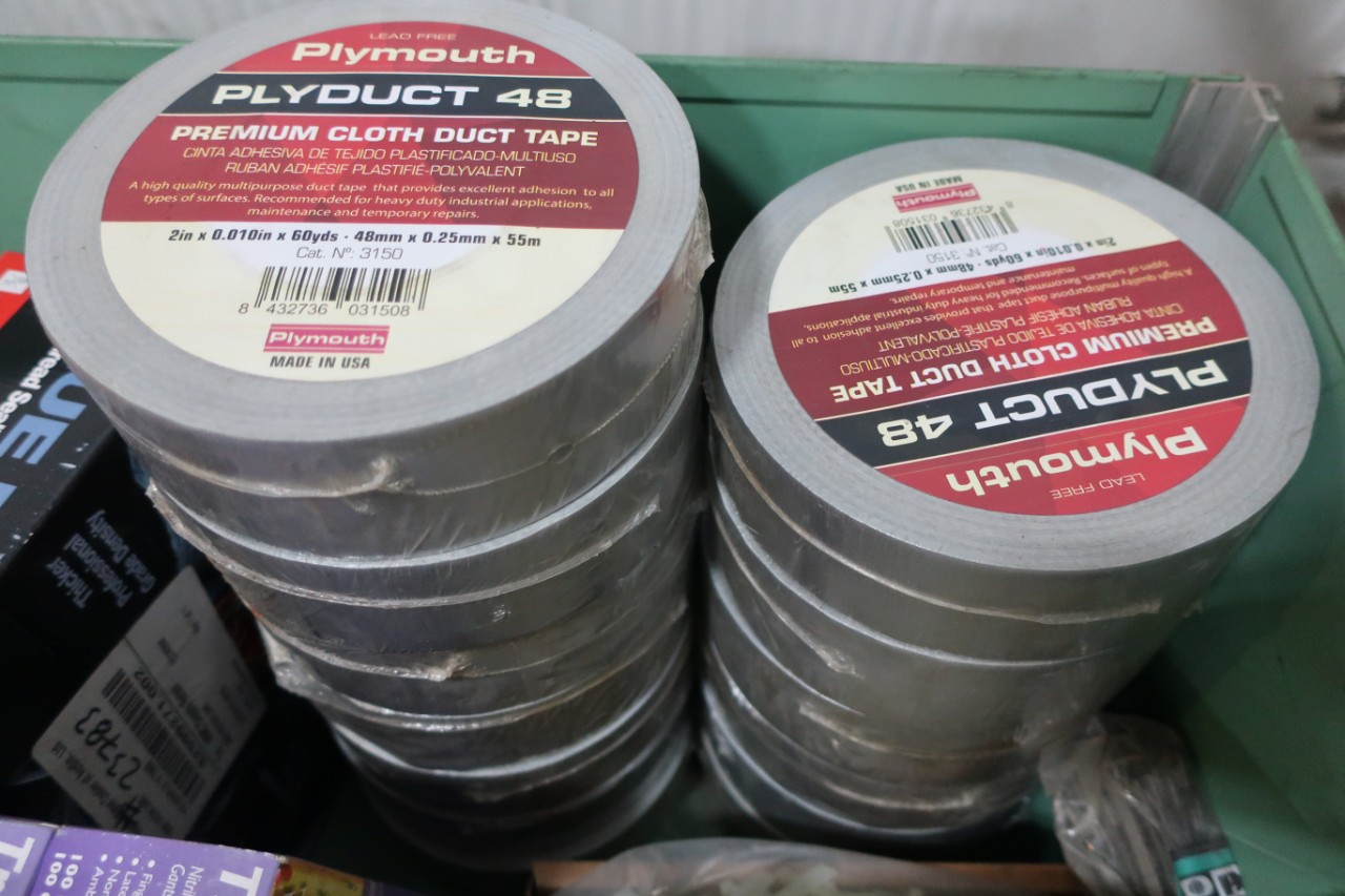 2 PALLETS OF ASSORTED LUBRICANTS AND SPRAY PAINT