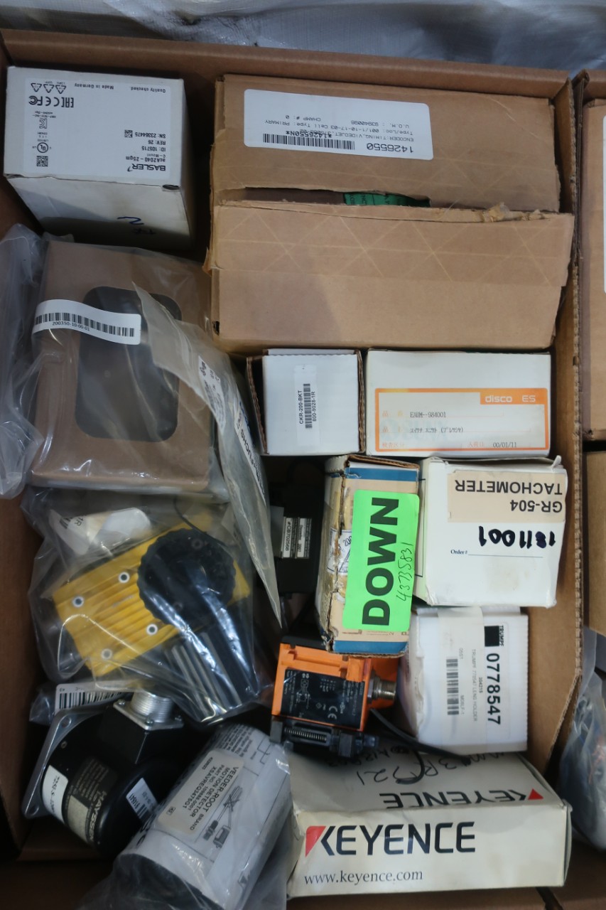 3 PALLETS OF ASSORTED SENSORS For Sale | Aucto