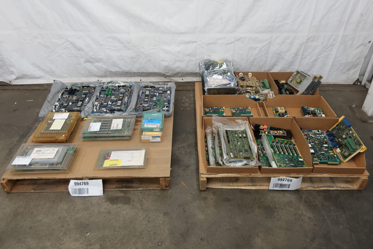 2 PALLETS OF ASSORTED PCB CIRCUIT BOARDS For Sale | Aucto