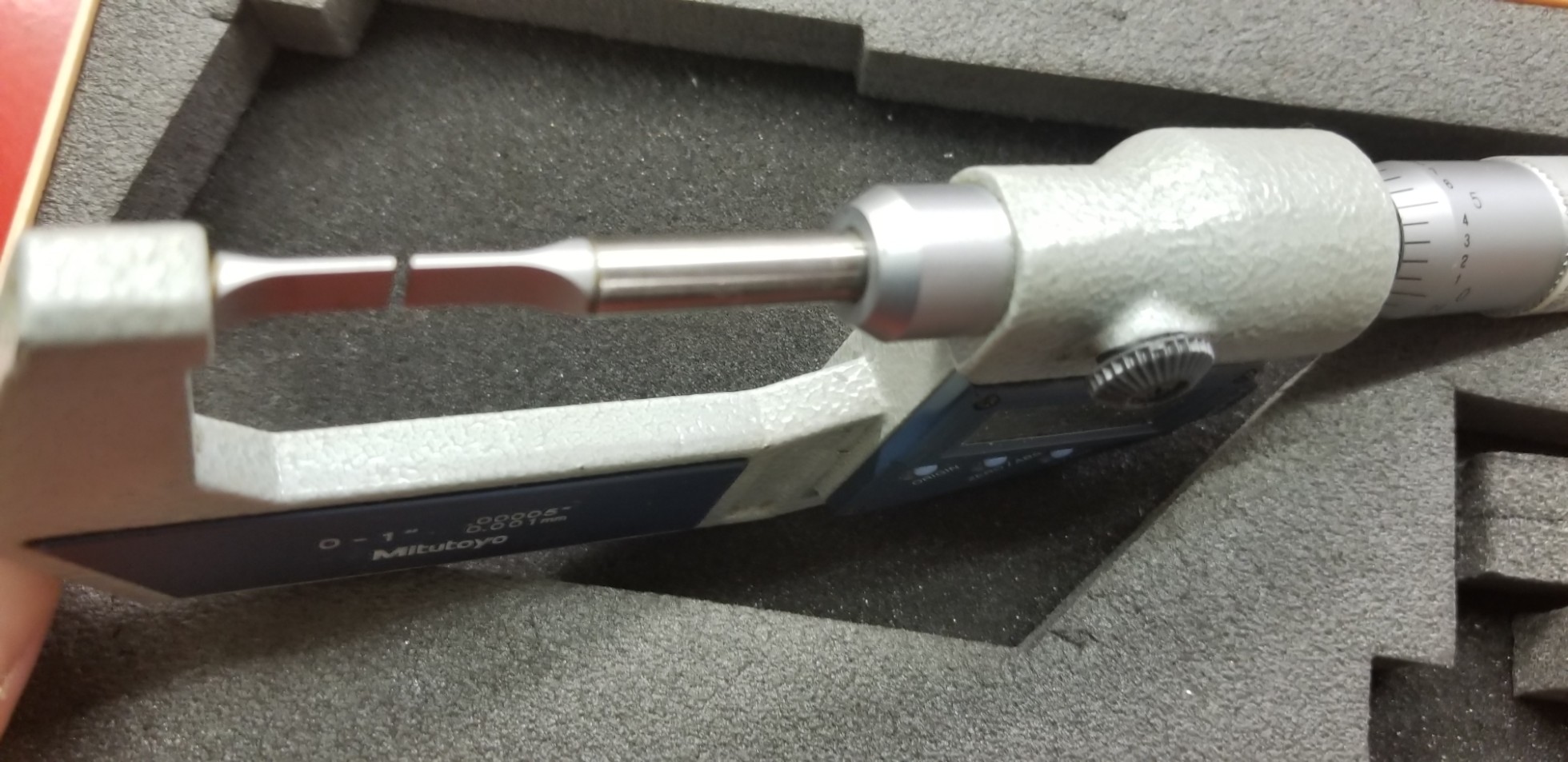 Mitutoyo Digital Blade Micrometer