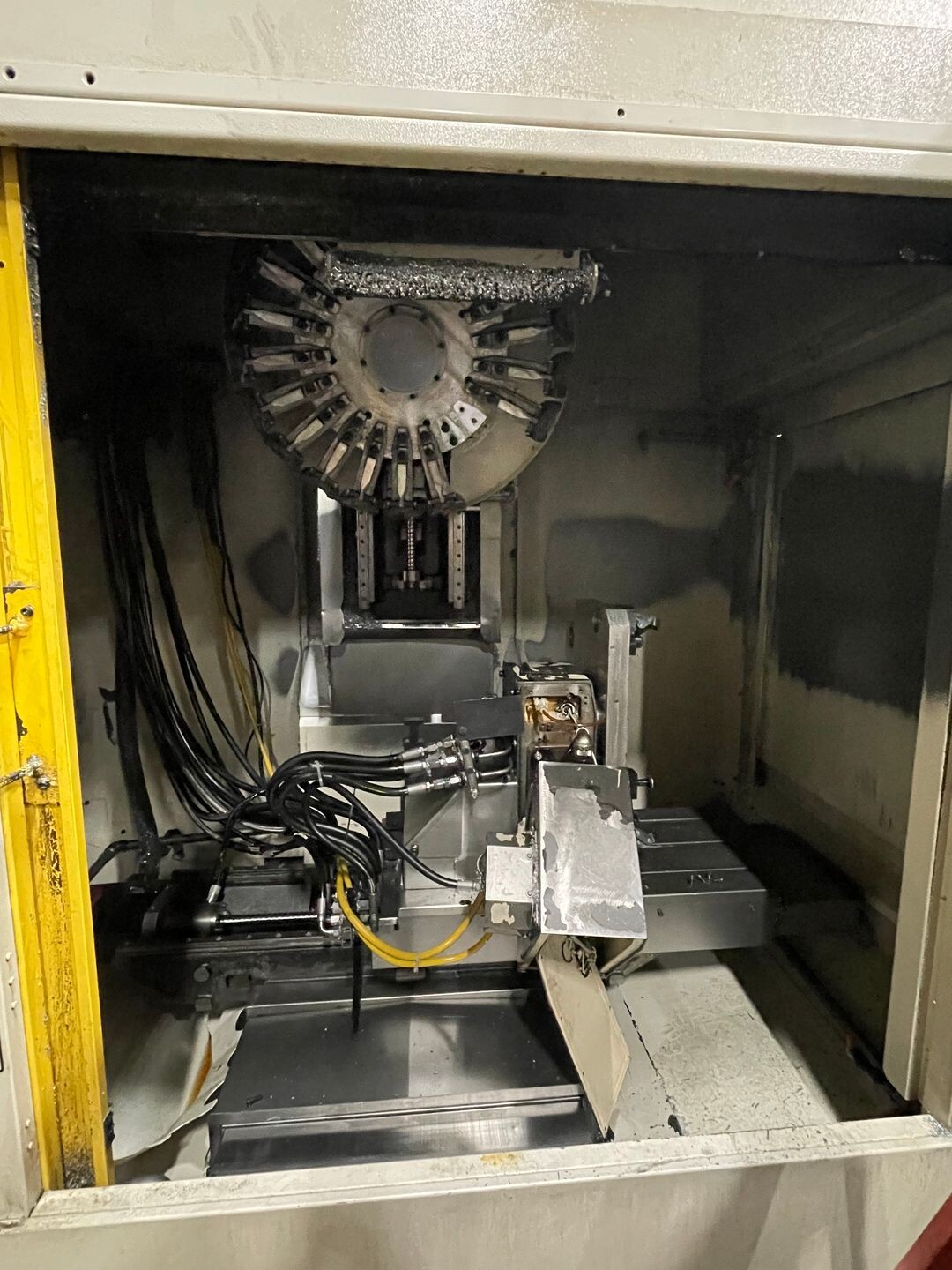 2015 Fanuc Robodrill D21L iA5 CNC Mill