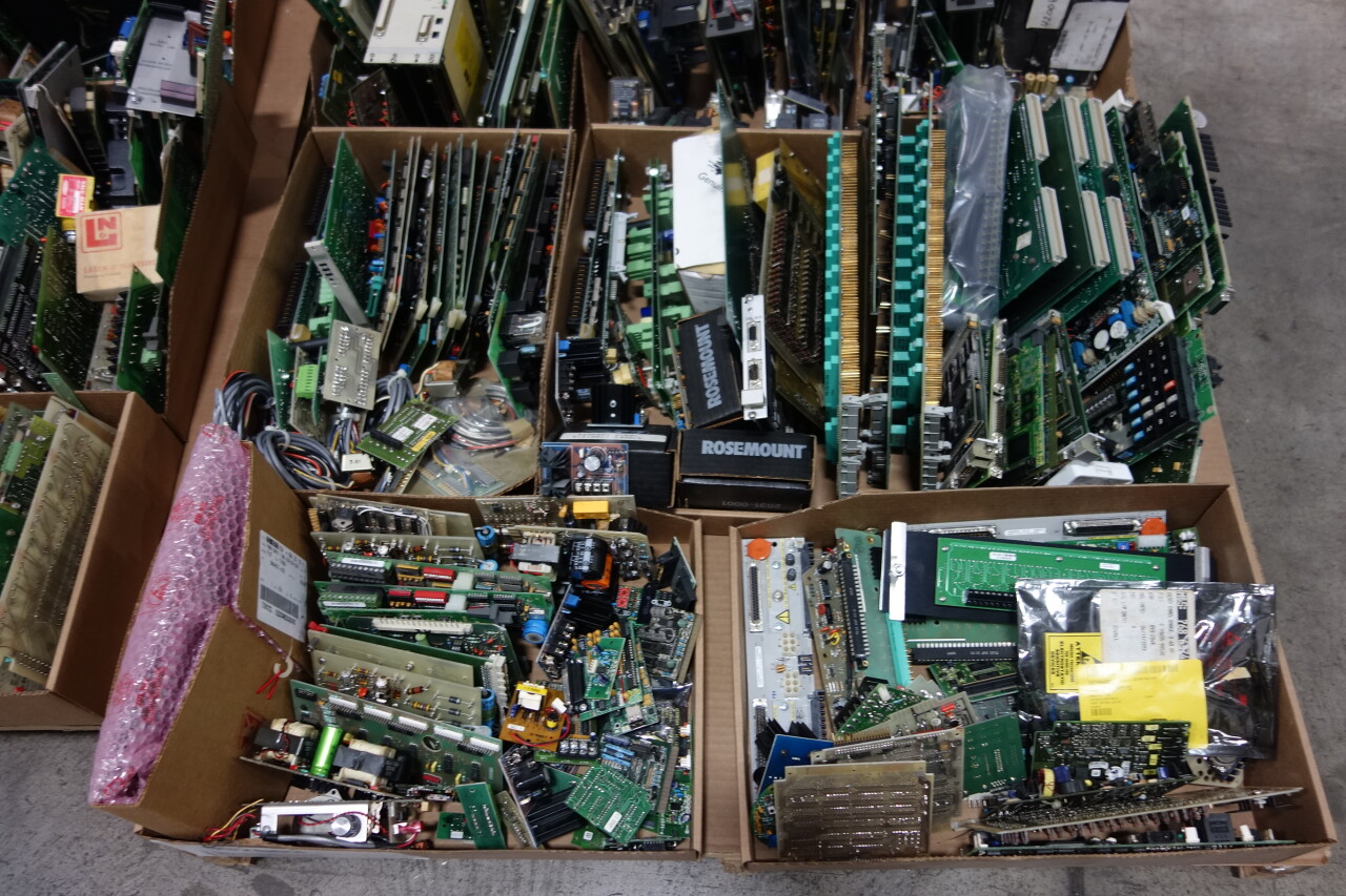 2 PALLETS OF ASSORTED PCB CIRCUIT BOARDS