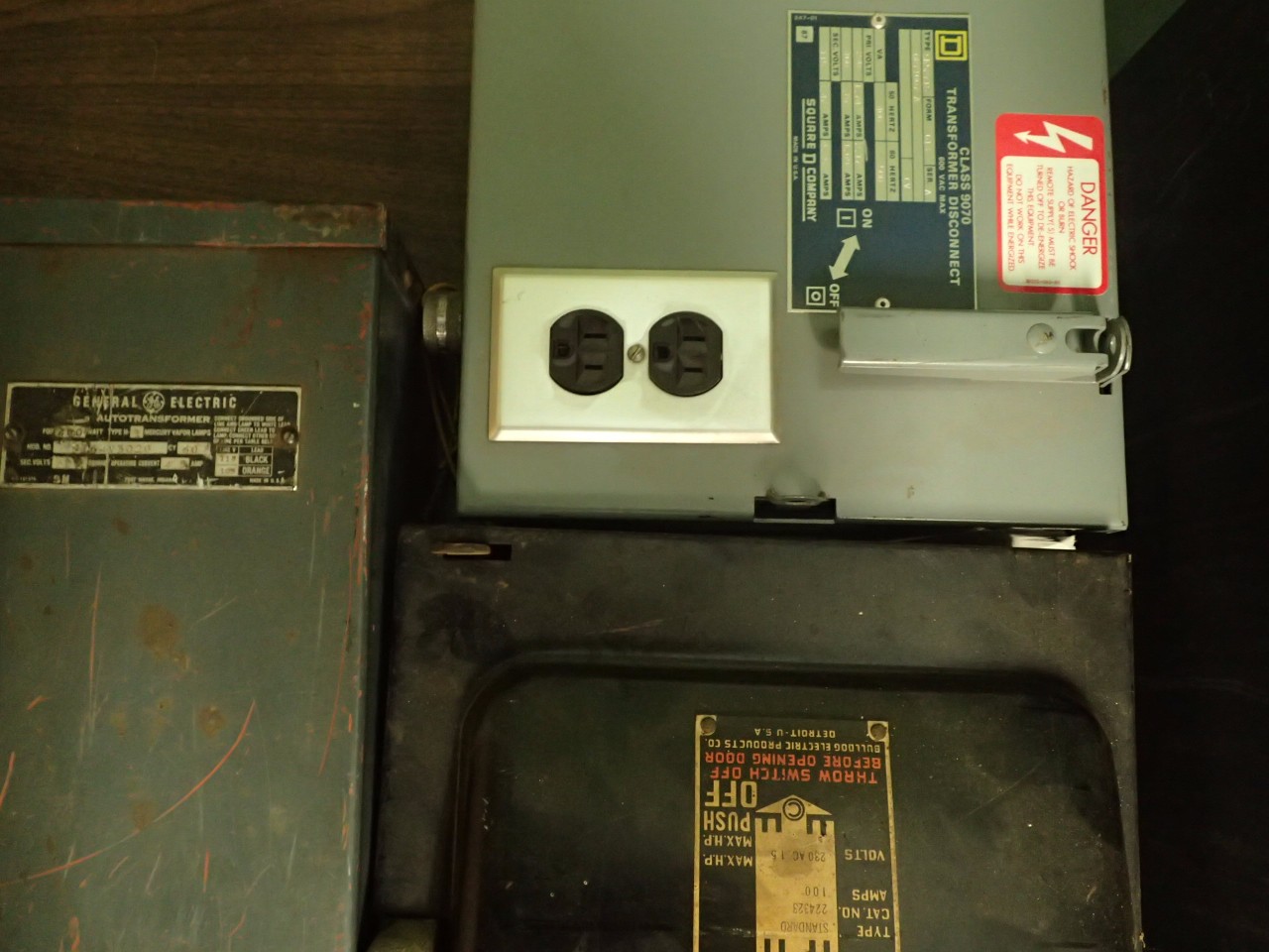 Square D Disconnect, Bulldog Fusible Switch, GE Transformer