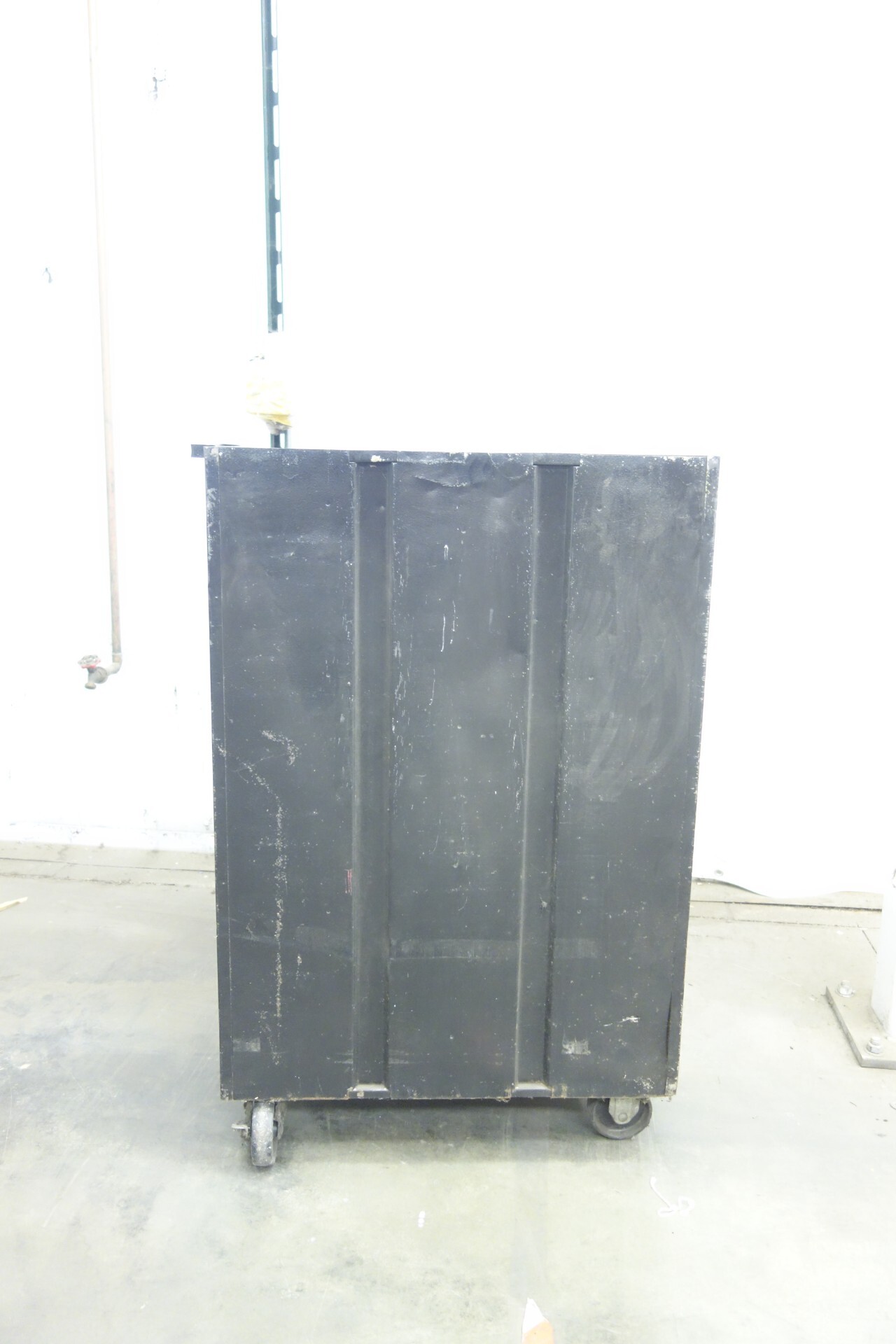 SIX DRAWER ROLL CART