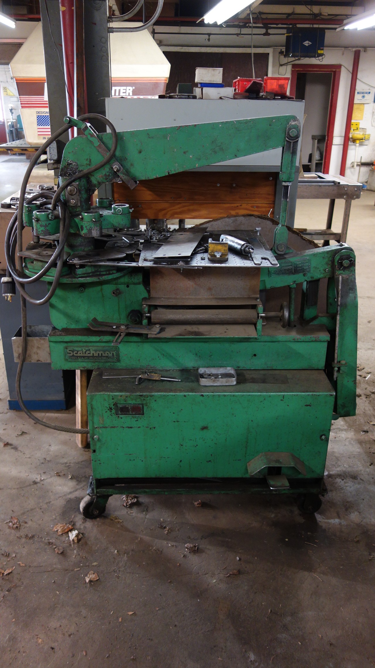 SCOTCHMAN T314 3HP 35TON HYDRAULIC IRONWORKER 220V-AC (NEW REPLACEMENT ...