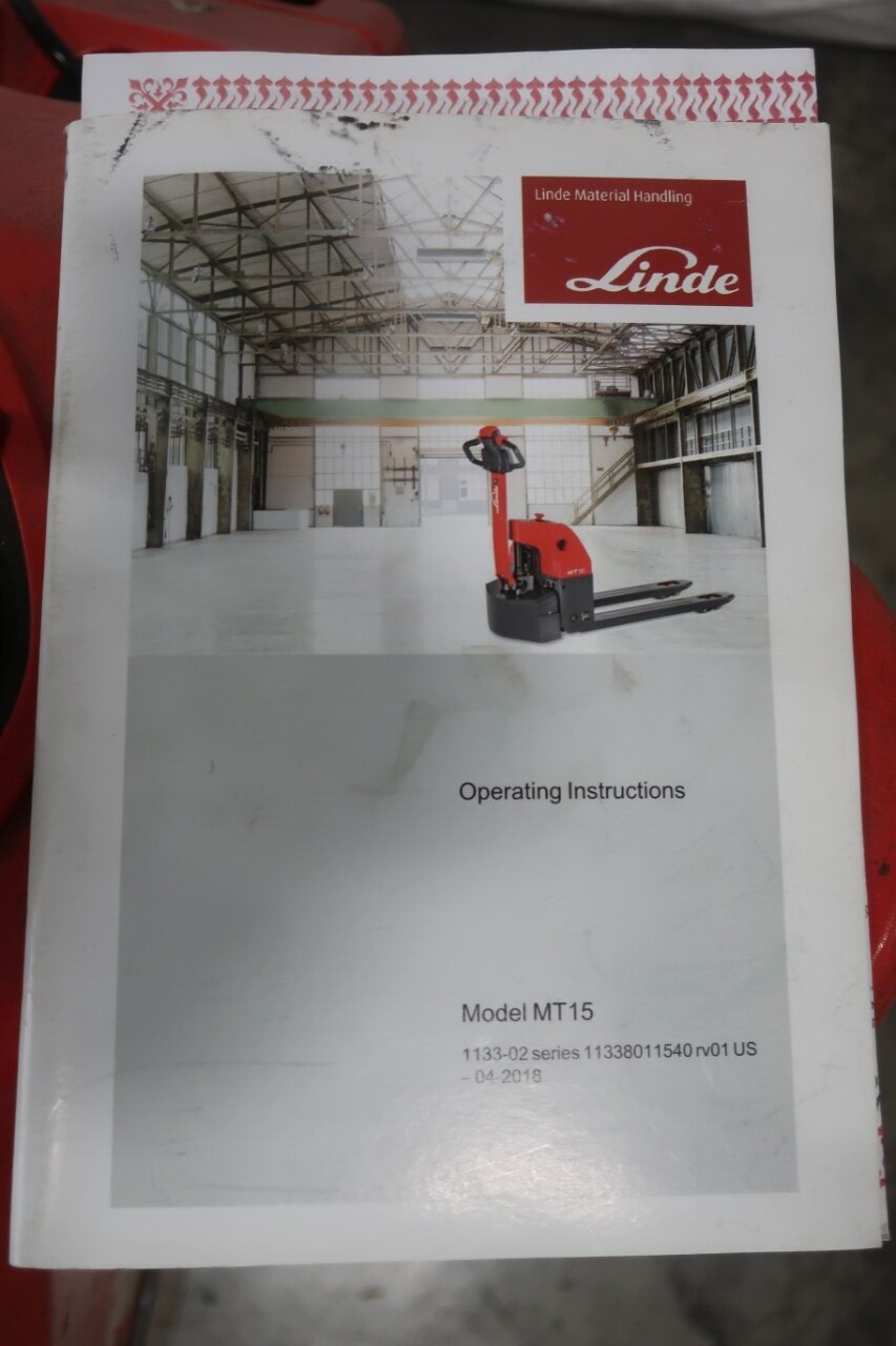 LINDE MT-15 ELECTRIC PALLET JACK