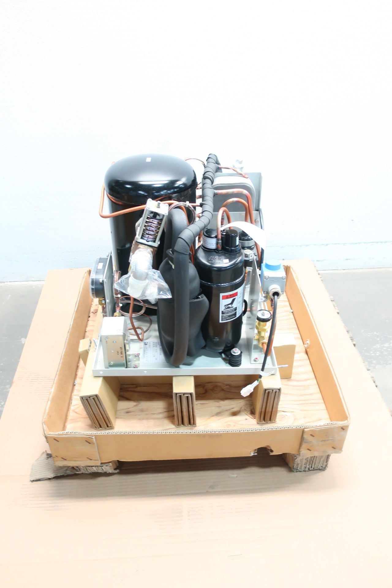 KANTO SEIKI OIL TEMPERATURE CONTROL ASSEMBLY For Sale | Aucto