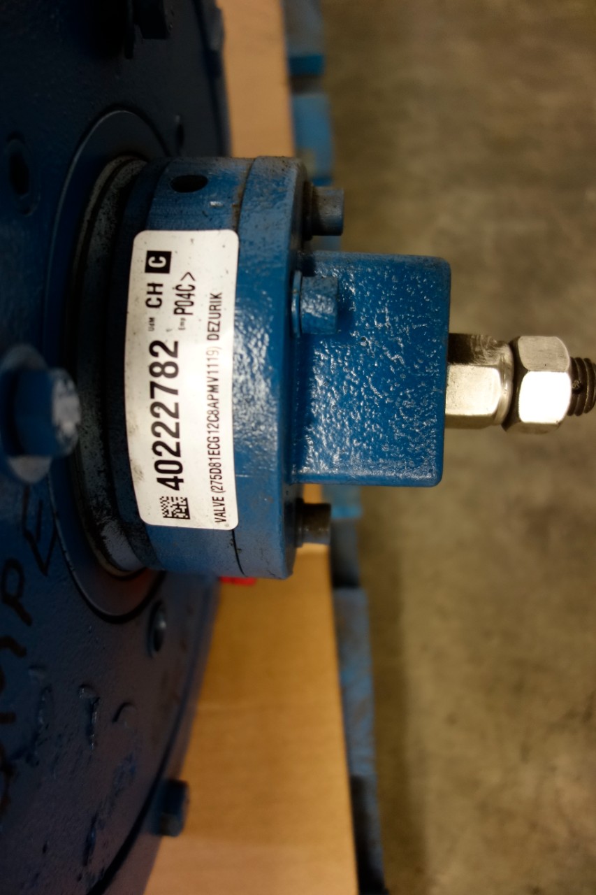 DEZURIK 3-WAY 10IN PLUG VALVE