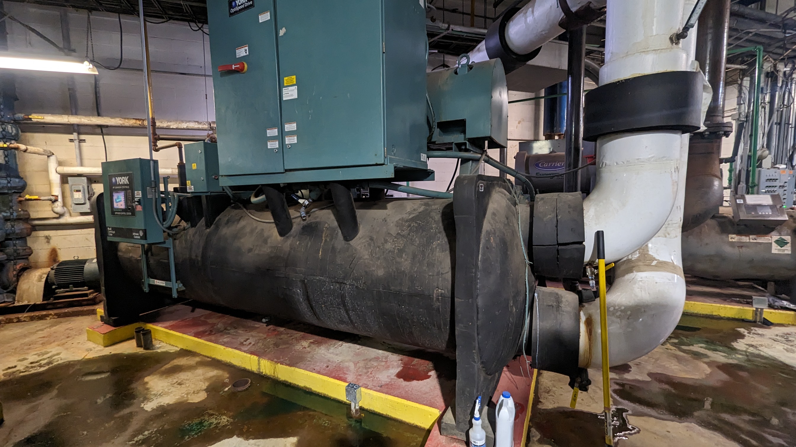 York YKL4K3H9-EWGS 800 ton Centrifugal Chiller