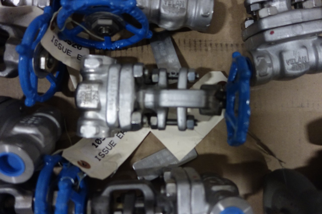 2 PALLETS OF ASSORTED VALVES AND VALVE ACCESSORIES