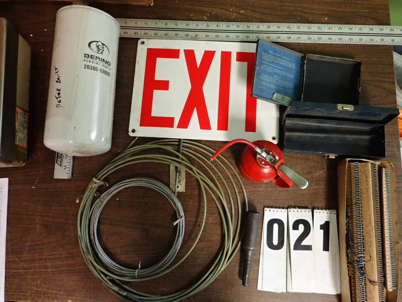 Hardware incl. Wire Rope, Oilers, Oil Filter, Belt Lacing, Exit Sign