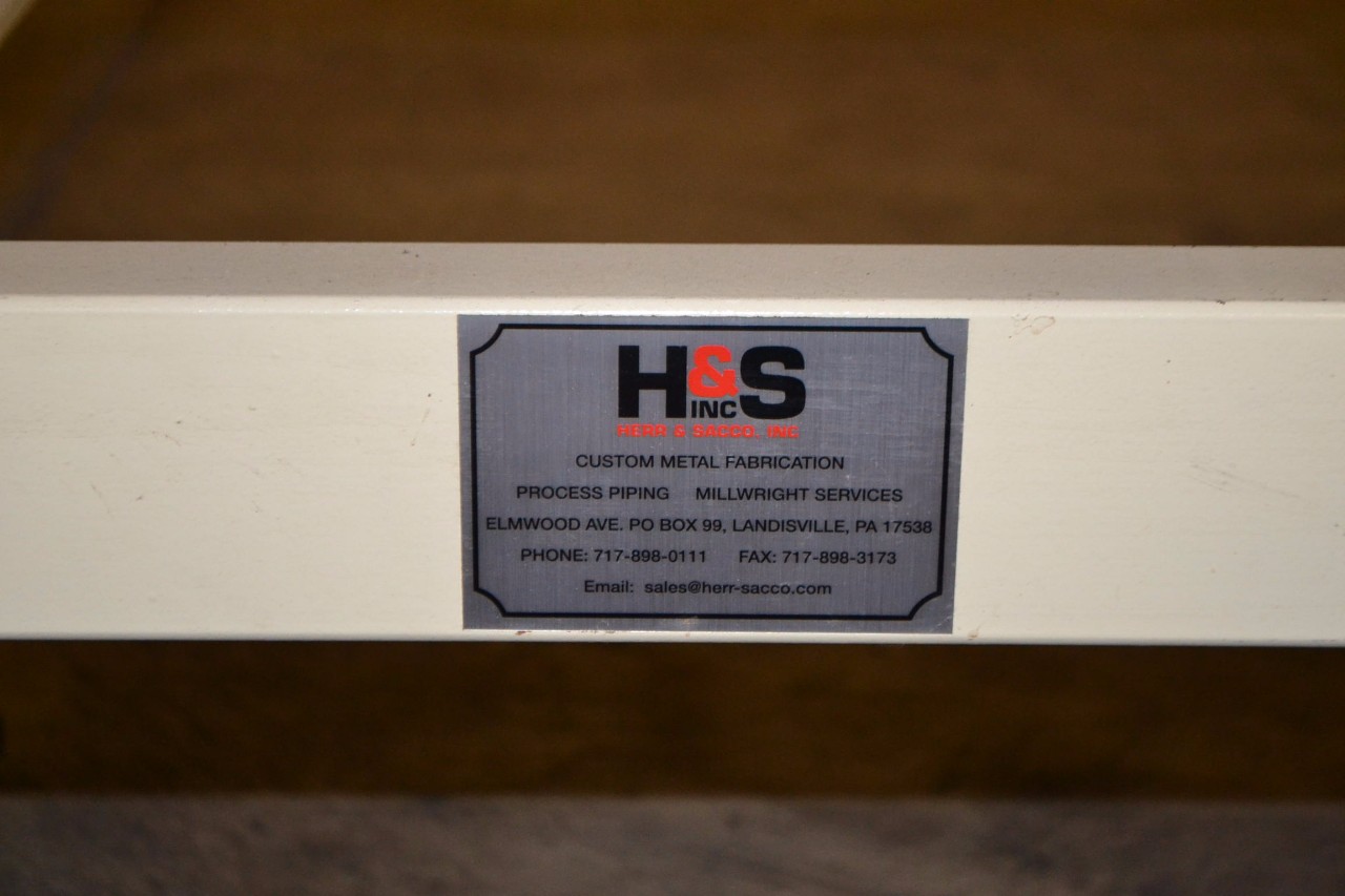 5 STEP ROLLING STAIRS AND PLATFORM For Sale | Aucto