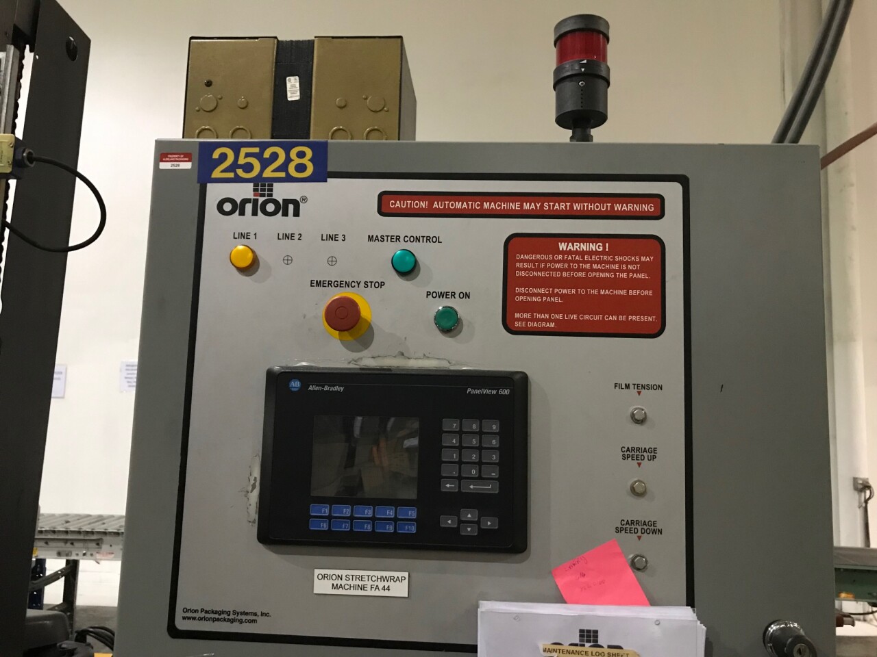 Fully Automatic Stretch wrapper with 15 ft powered infeed & rollers