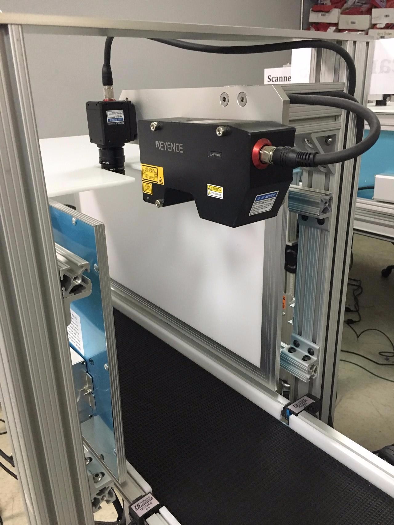 Keyence LJ-V7300 laser sensors