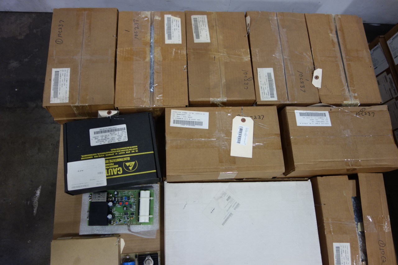 4 PALLETS OF ASSORTED PCB CIRCUIT BOARDS For Sale | Aucto