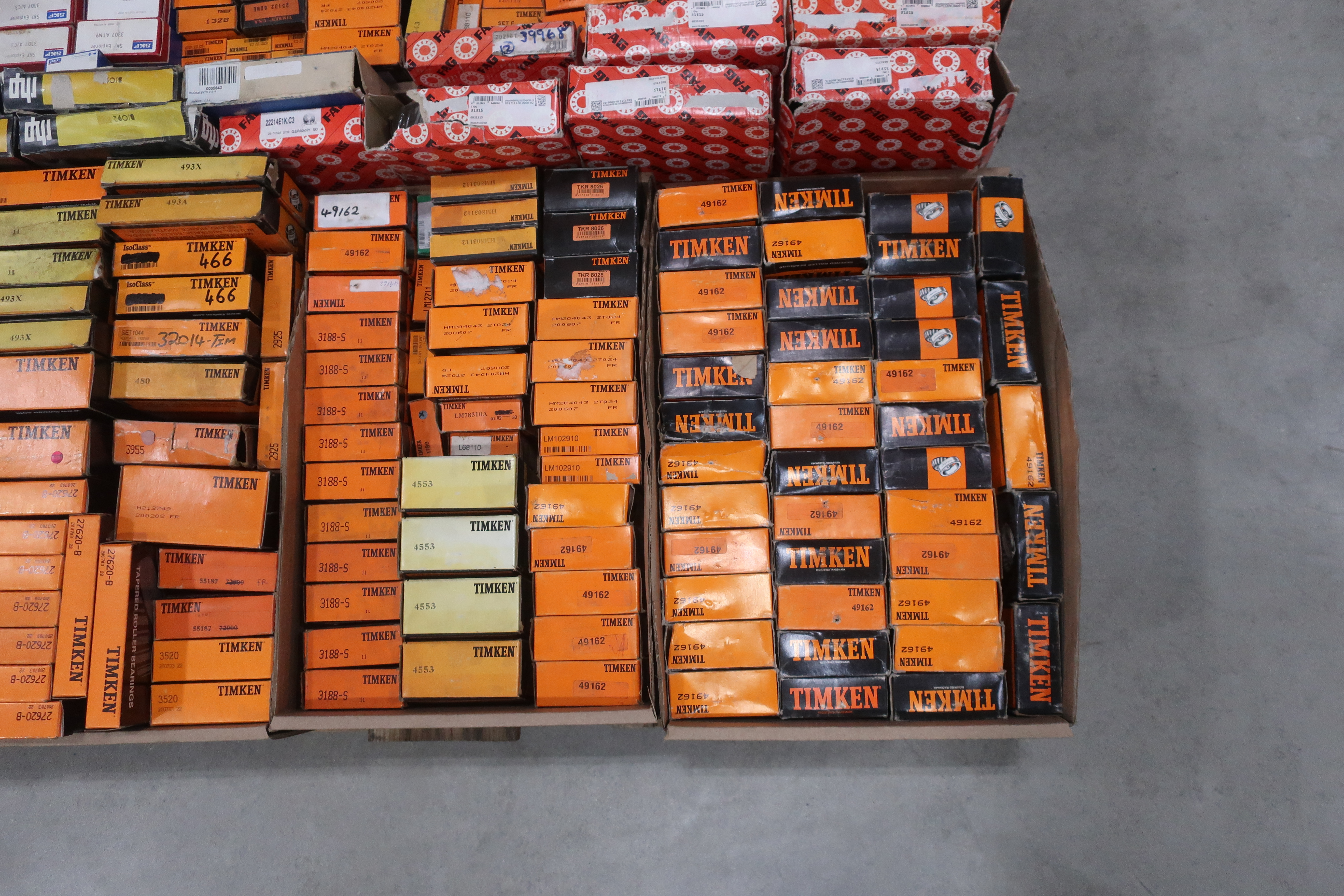 SKU 1738702 - PALLET OF ASSORTED BEARINGS, TIMKEN, FAG, SKF, RHP, NSK ...