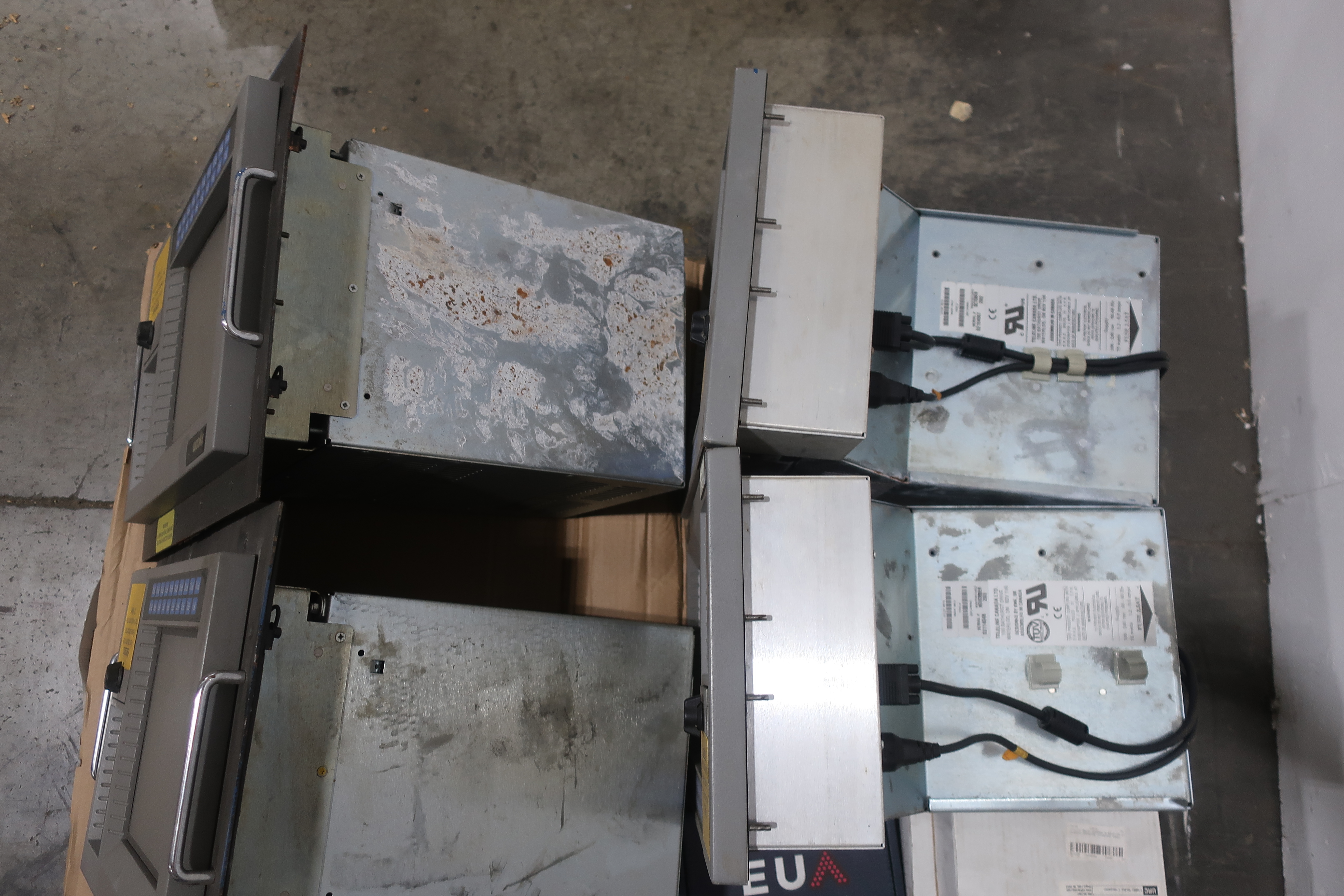SKU 1733469 - 2 PALLETS OF ASSORTED INTERFACE PANELS For Sale | Aucto