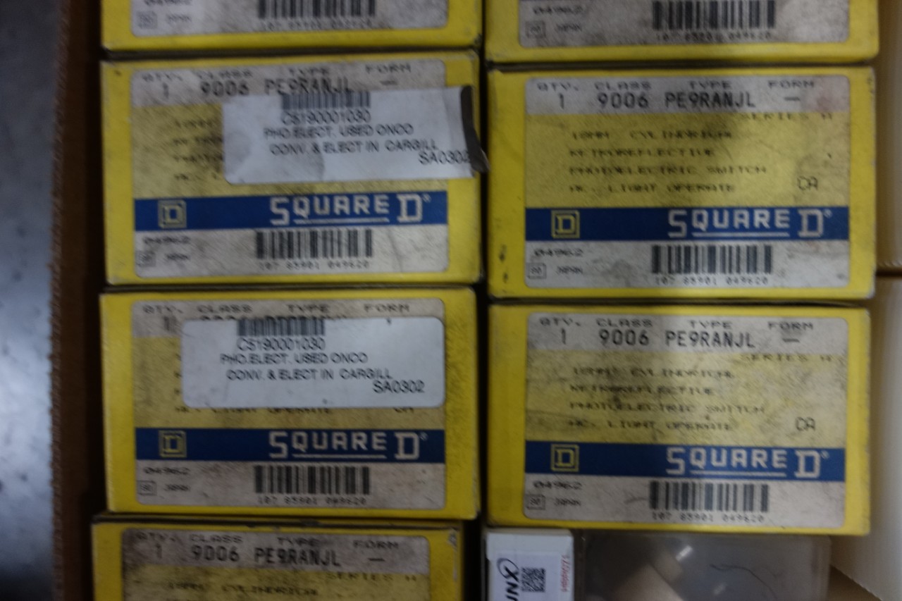 3 PALLETS OF ASSORTED SENSORS For Sale | Aucto