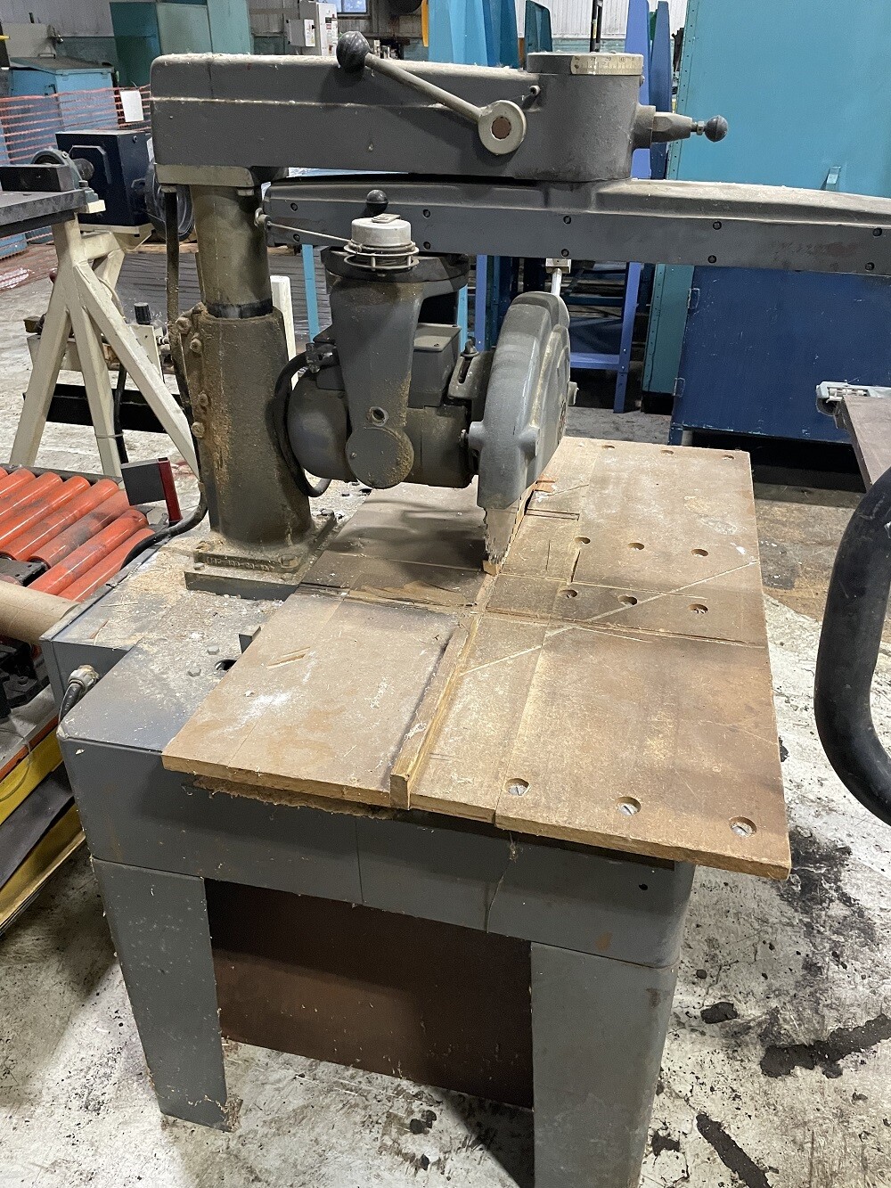 Delta Radial Arm Saw