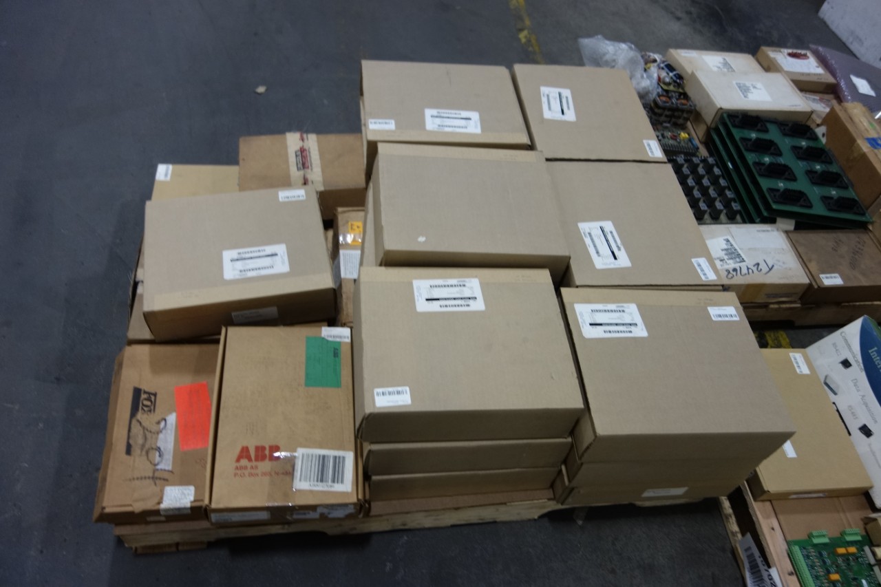 SKU 1070291- 3 PALLETS OF ASSORTED PCB CIRCUIT BOARDS For Sale | Aucto