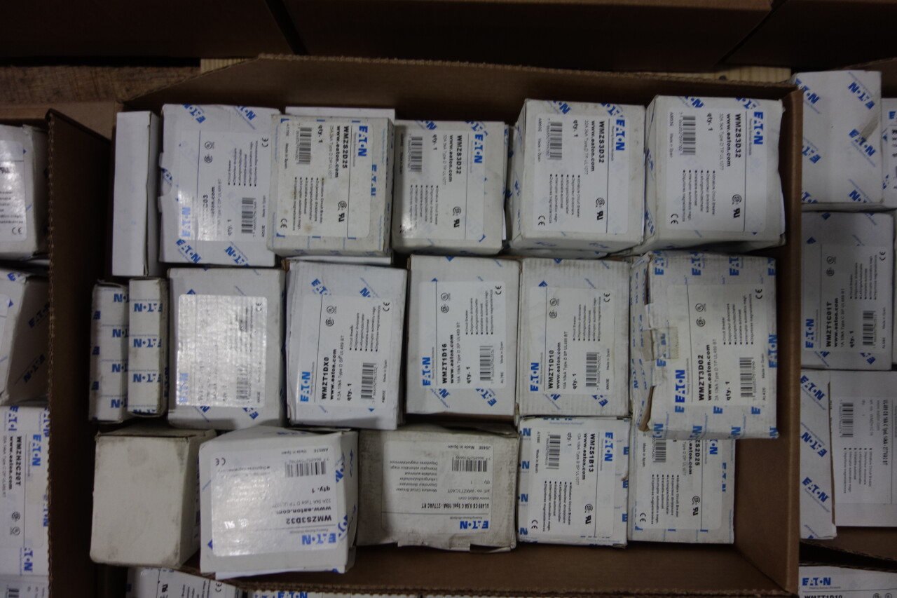 2 PALLETS OF ASSORTED EATON CIRCUIT BREAKERS