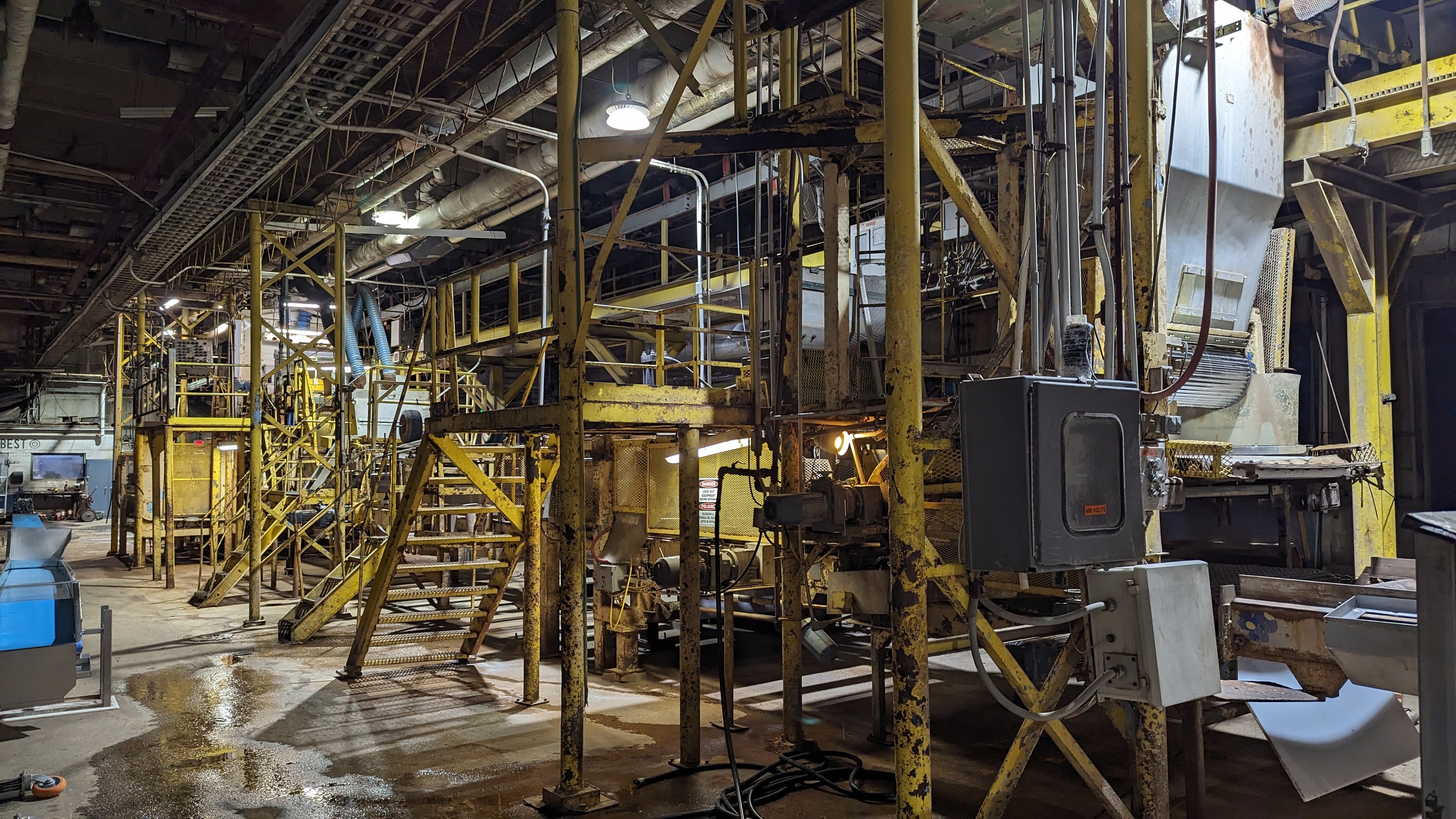 COMPLETE SPAWN AND CASE LINE WITH CONTROL PANELS