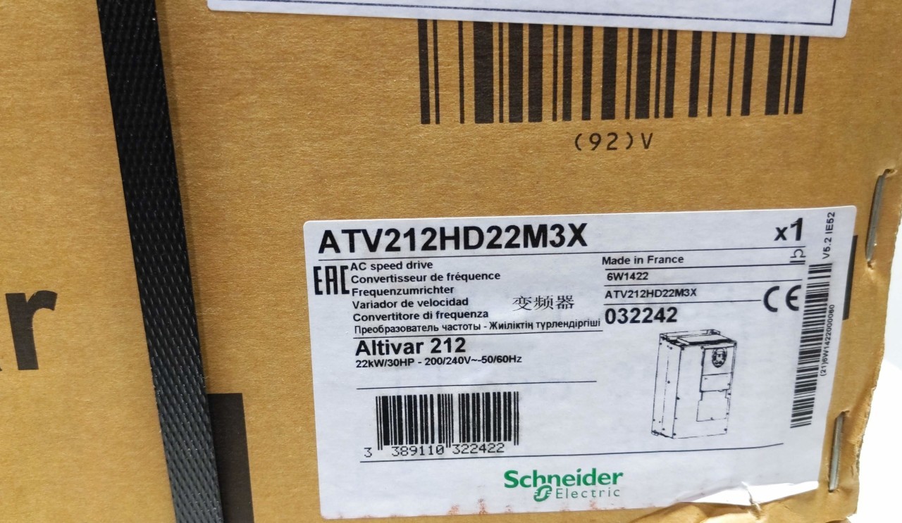 SCHNEIDER ATV212HD22M3X ALTIVAR 212 30HP AC VFD