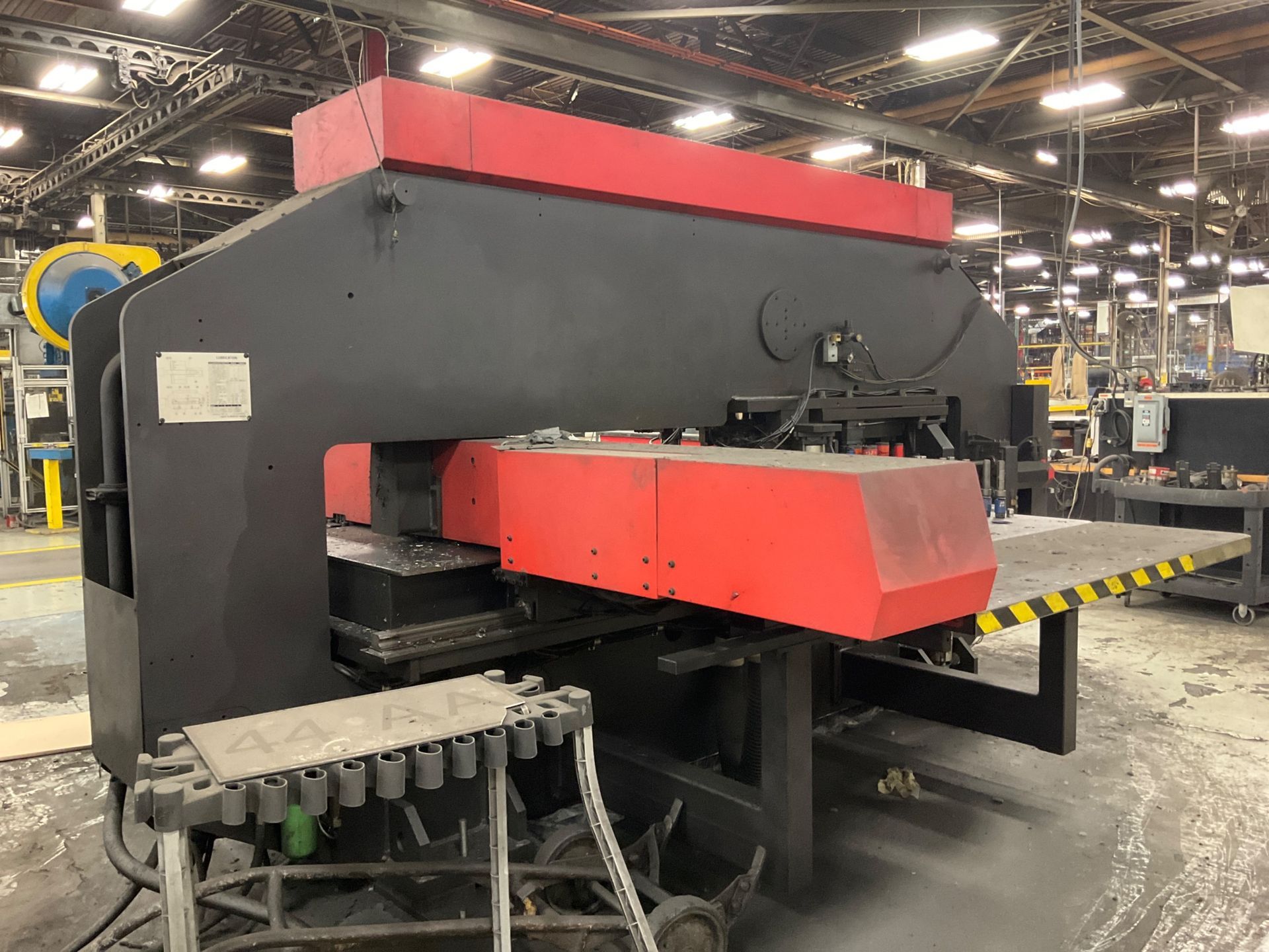 1996 AMADA VIPROS 357 QUEEN CNC PUNCH PRESS
