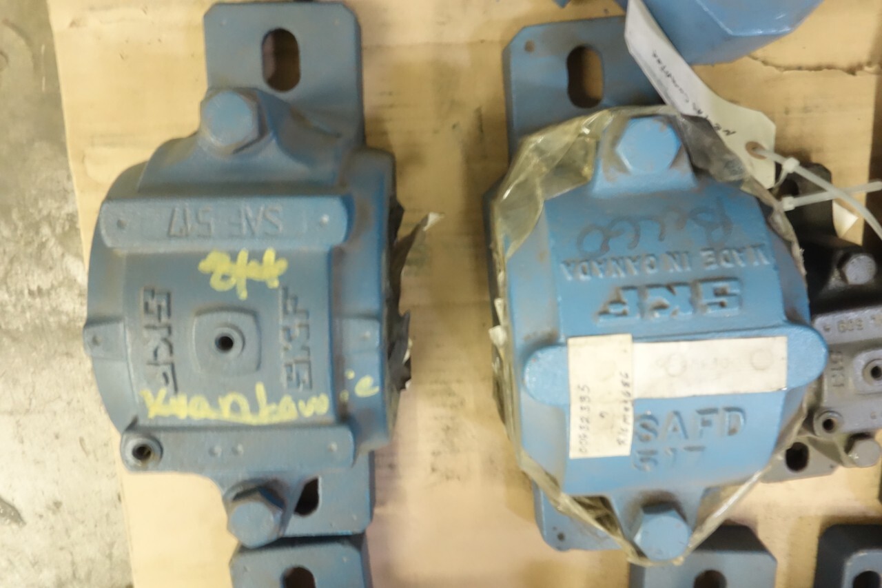 PALLET OF SKF SPLIT CASE PILLOW BLOCK BEARING HOUSINGS