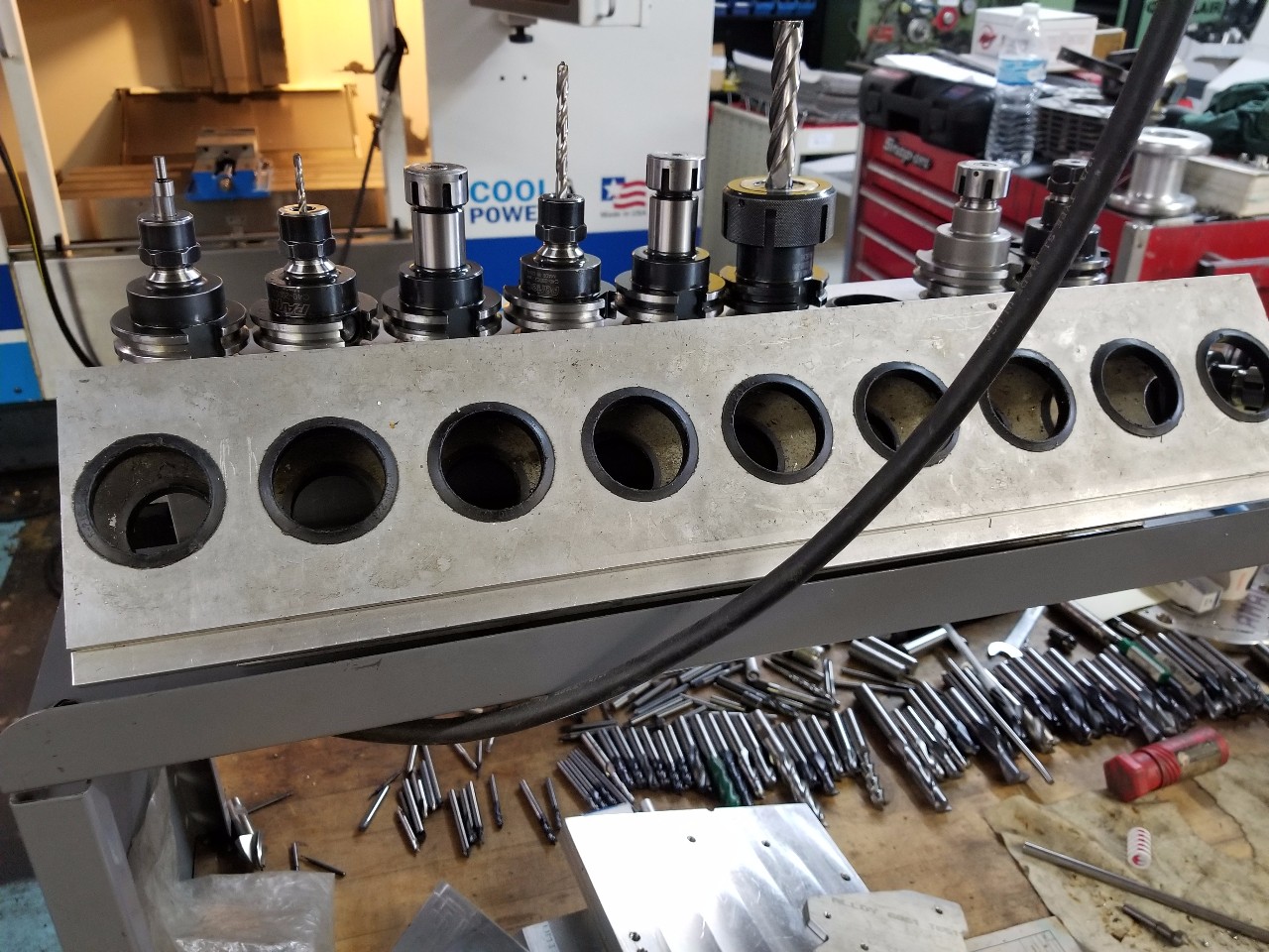 Bench Top Cat-40 holder racks (Tools not included) For Sale | Aucto