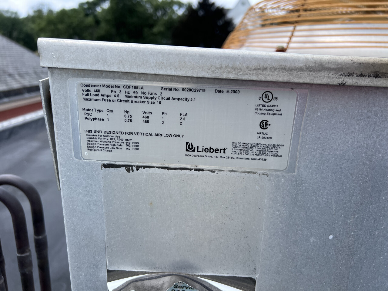 LIEBERT CDF165LA DATA CENTER AC CONDENSER & LIEBERT VH125AUDAEI DATA ...