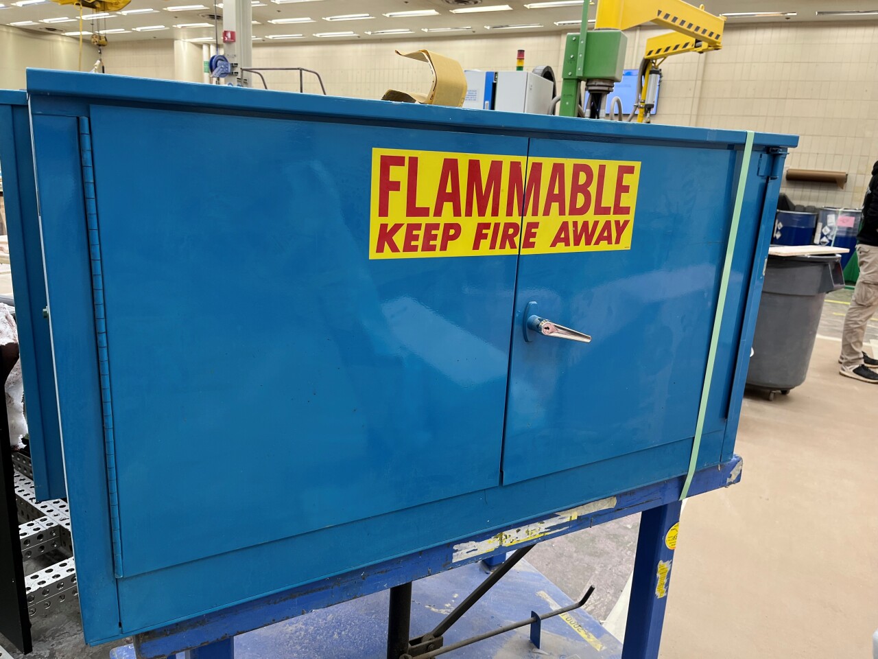 Lab Safety Supply Flammable Cabinets QTY 2 For Sale | Aucto