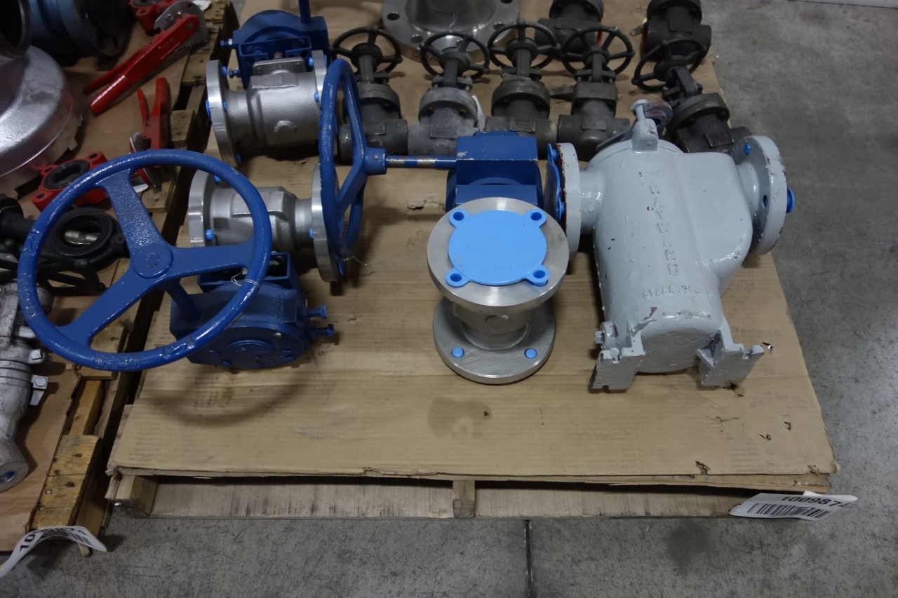 2 PALLETS OF ASSORTED VALVES AND VALVE ACCESSORIES