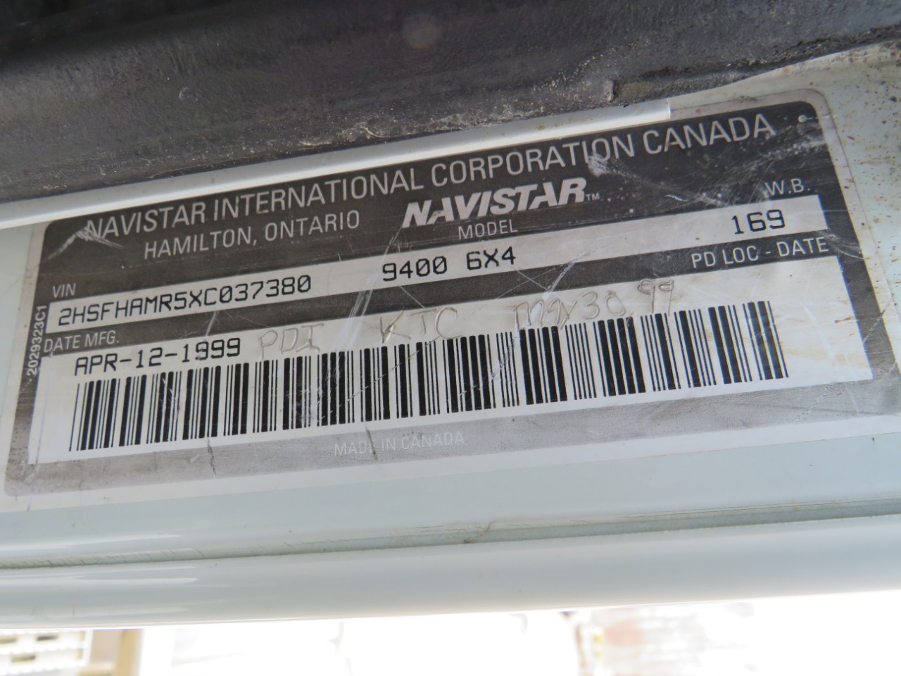 1999 NAVISTAR INTERNATIONAL 9400 6X4 TRUCK For Sale | Aucto