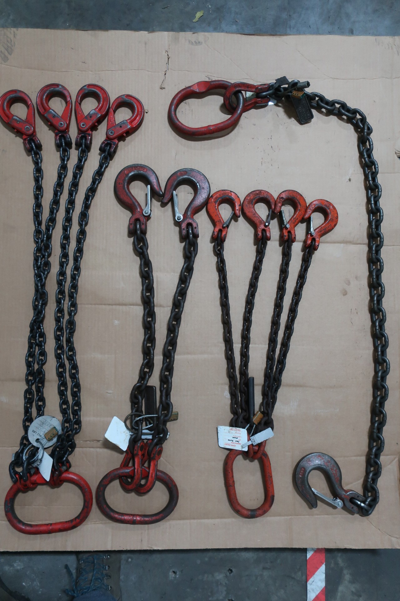 2 PALLETS OF ASSORTED HOISTING AND RIGGING