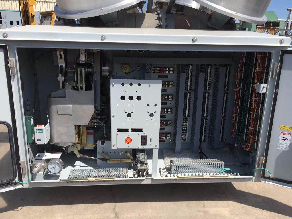 Siemens Hexafluoride Circuit Breaker Type SPS2-123-40-2 For Sale | Aucto