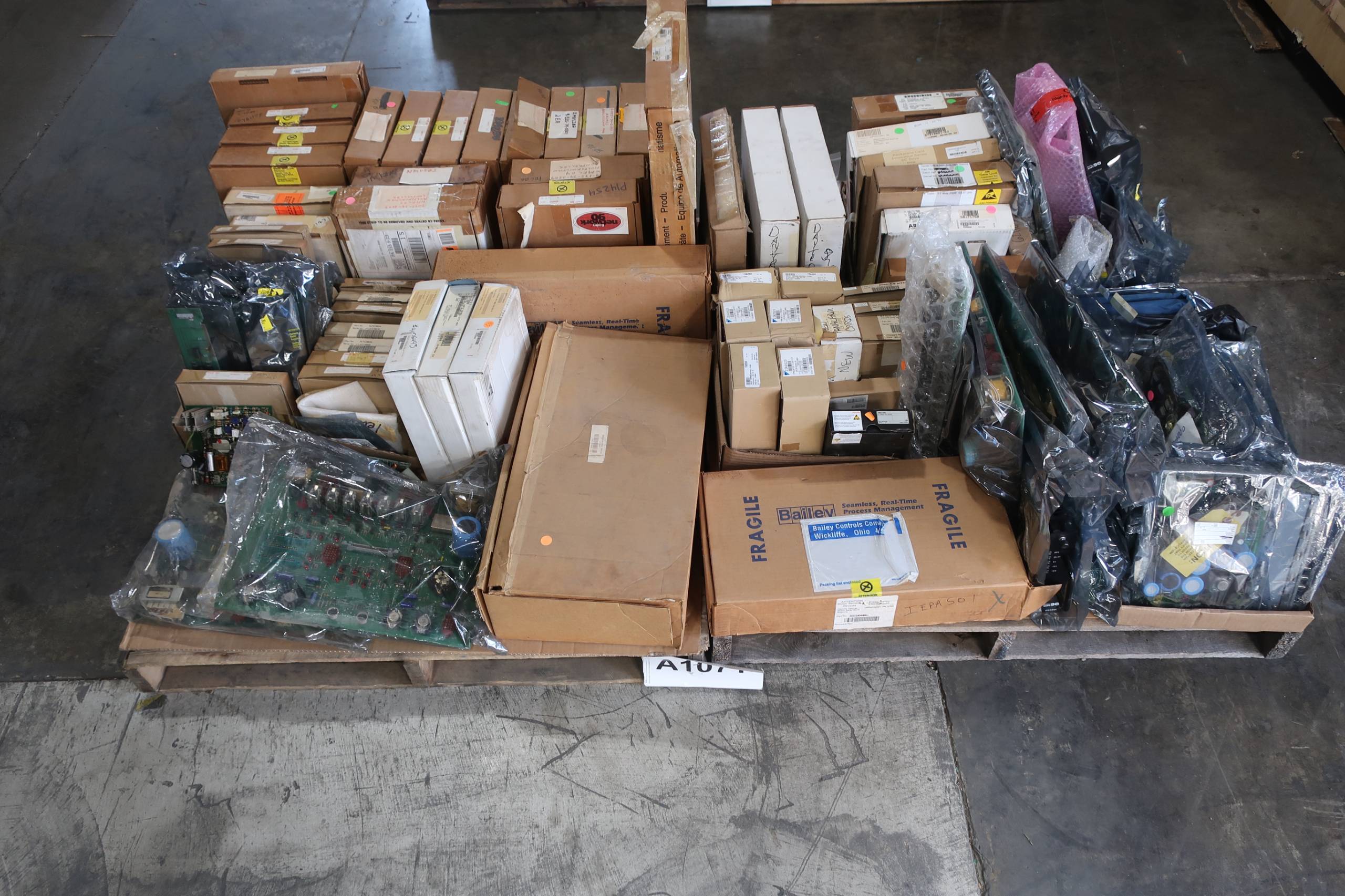 2 PALLETS OF ASSORTED PCB CIRCUIT BOARDS For Sale | Aucto
