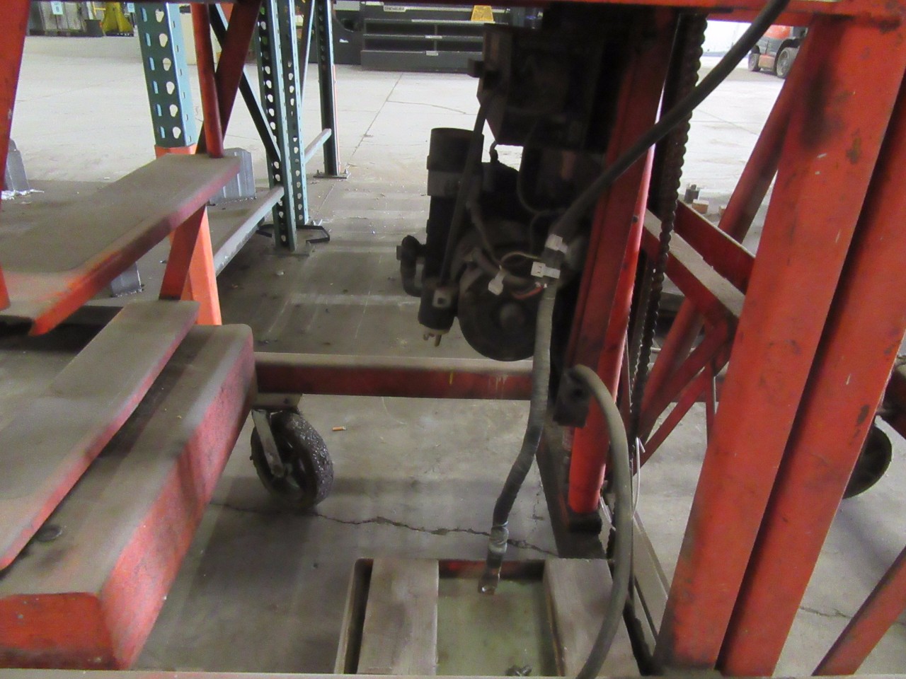 HI-JACKER TELESCOPING WORK PLATFORM, PLATFORM HIGH 15' FT, MAX 500LBS ...