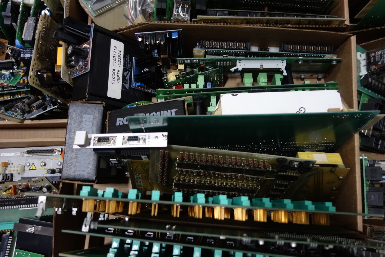 2 PALLETS OF ASSORTED PCB CIRCUIT BOARDS