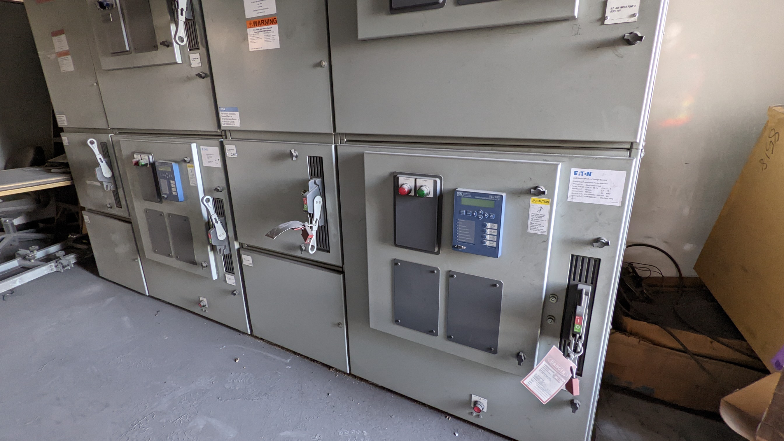 AMPGARD MEDIUM VOLTAGE MOTOR CONTROL 4.16KV